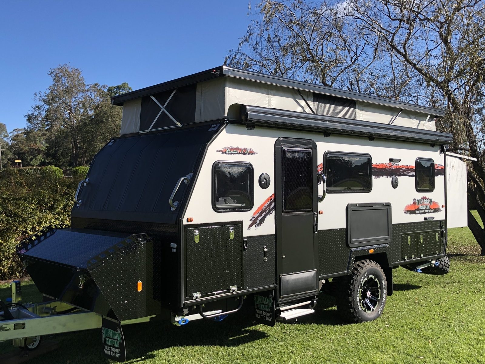 'Tanami X15' Handover Tutorial : Off The Grid Caravan Hire